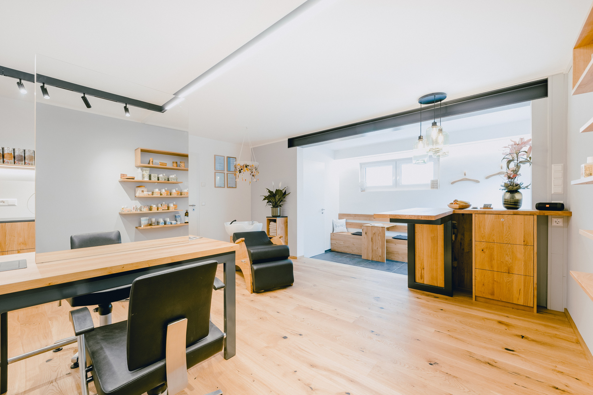 Naturfriseurin Daniela Nagel – Holistische & Locken-Expertin in Donzdorf